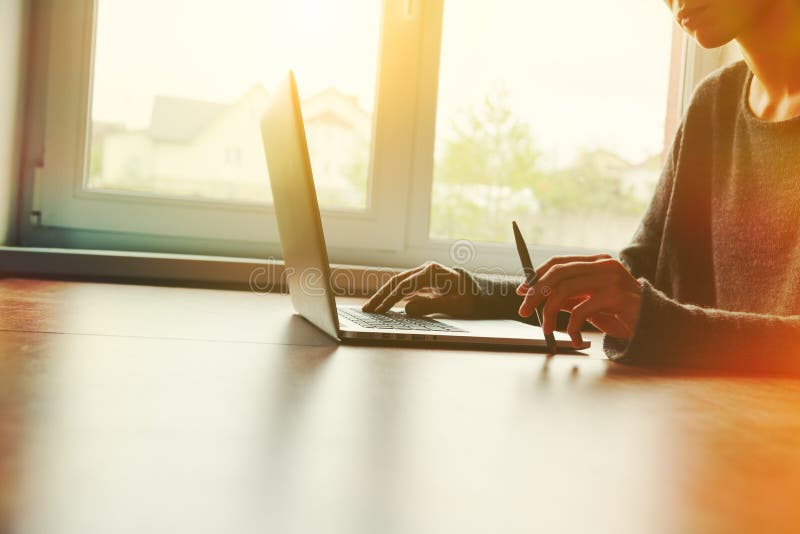 Hand with Laptop and Notebook Stock Photo - Image of idea, laptop: 94768178