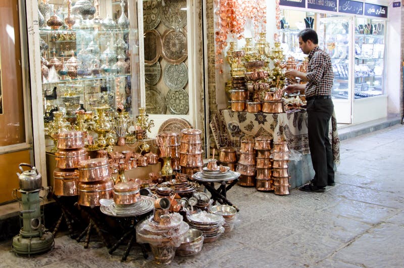 Hand made dishes store editorial image. Image of copper - 53520620