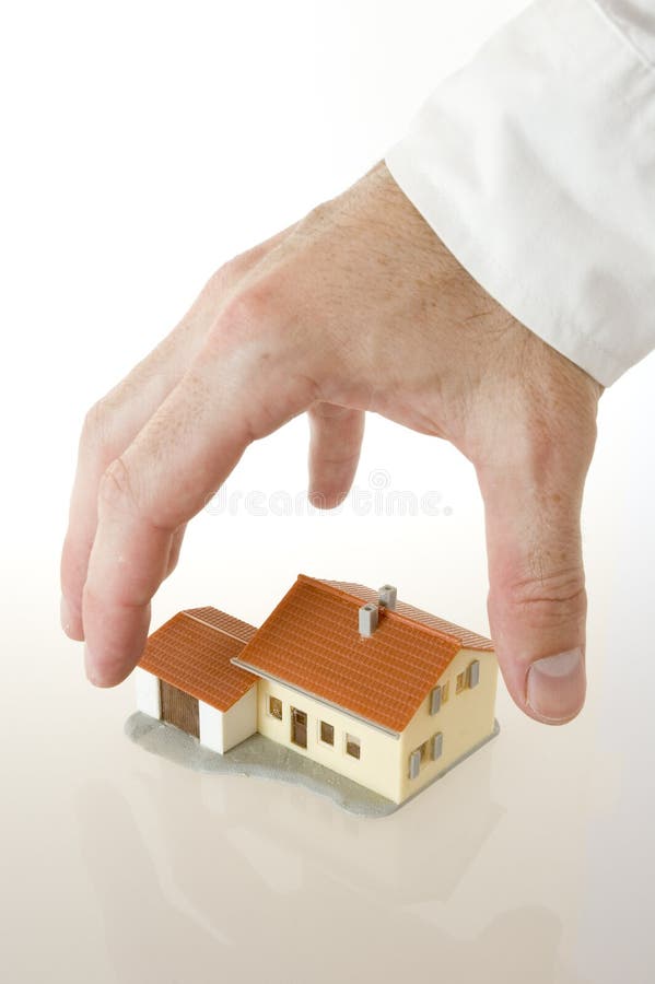 Hand mit Haus stockbild. Bild von haus, hintergrund, betrieb - 6075065