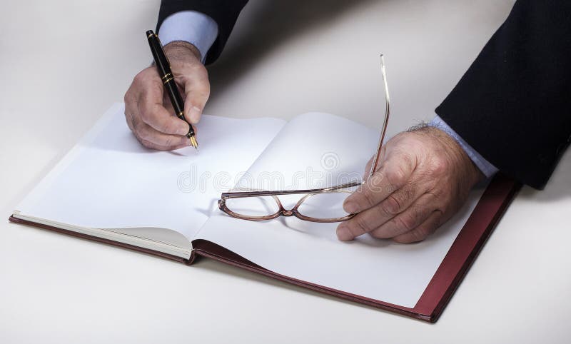 Hand mit Stift stockfoto. Bild von stift, hand - 30630974