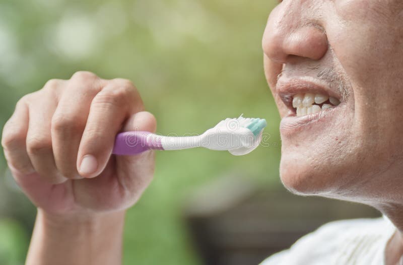 Daily Teeth for Good Health of Fresh Breath and Healthy Teeth Stock ...