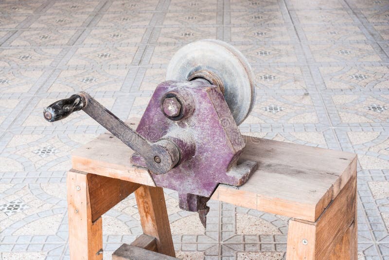 Hand Powered Grinding Machine for Jewelry Maker, Specific Tool Stock ...