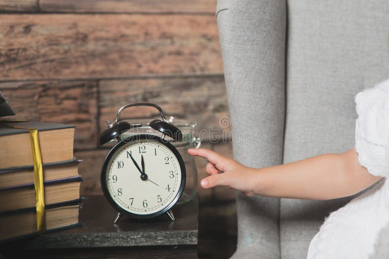 104 11 55 Clock Stock Photos - Free & Royalty-Free Stock Photos from ...