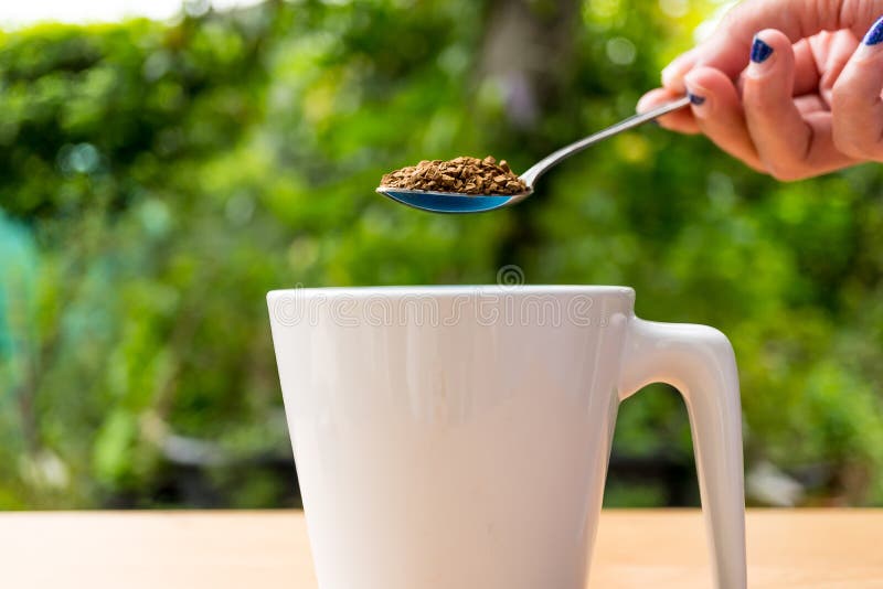 Hand with Spoon Put Coffee in a Cup Stock Image - Image of drink, food ...