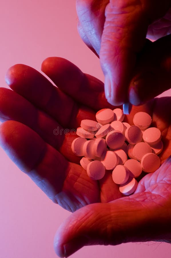 Hand with tablets stock image. Image of medicament, remedy - 10420401