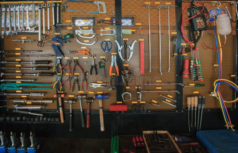 810+ Tool wall Free Stock Photos - StockFreeImages