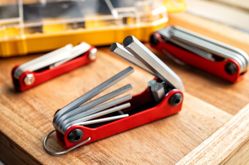 Hand Tools,Folding Hex Key Set on Desk. Folding Hex Key Design for ...