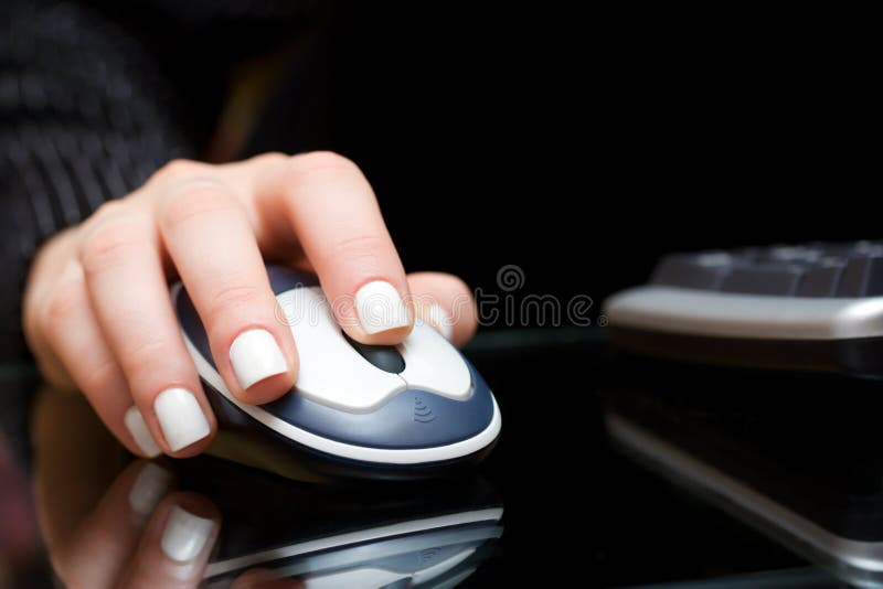 Hand of woman using mouse stock image. Image of businesswoman - 8143711