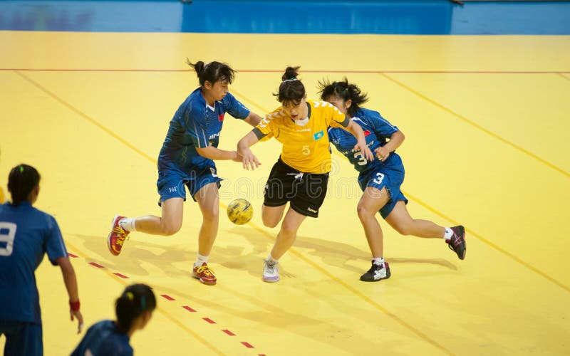 Handballsport. redaktionelles foto. Bild von praxis, zuhause - 35154286
