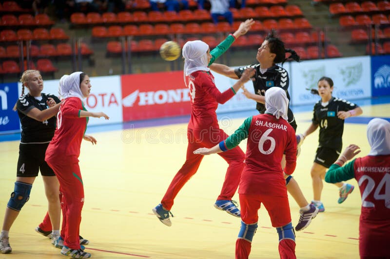 Handballsport. redaktionelles stockbild. Bild von jugendlich - 35157564