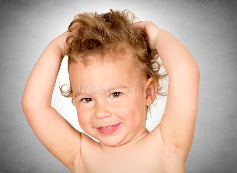 Handen op het hoofd stock foto. Image of spel, kind, handen - 39697956