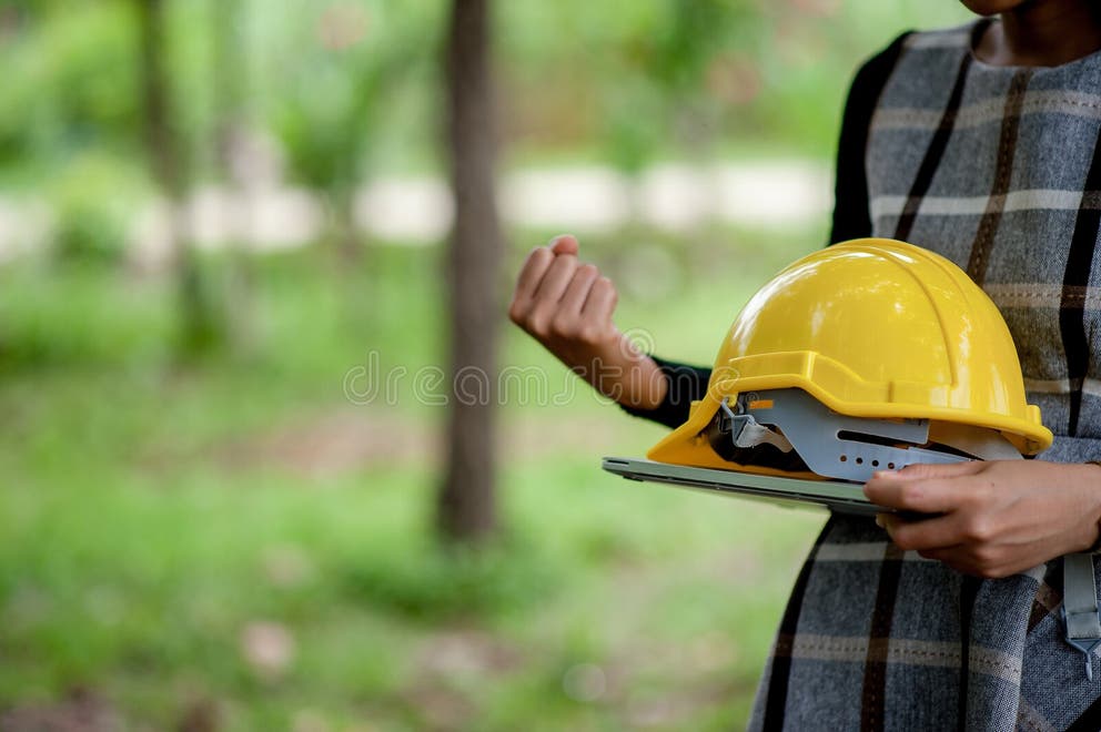 Hands and Caps of the Female Engineering Engineer Leader Ability ...