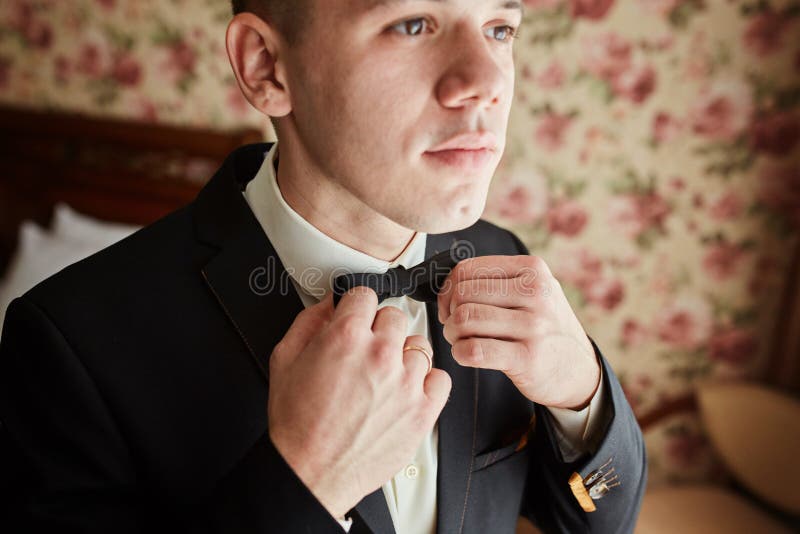 Hands of Groom Getting Ready in Suit Stock Photo - Image of ceremony ...