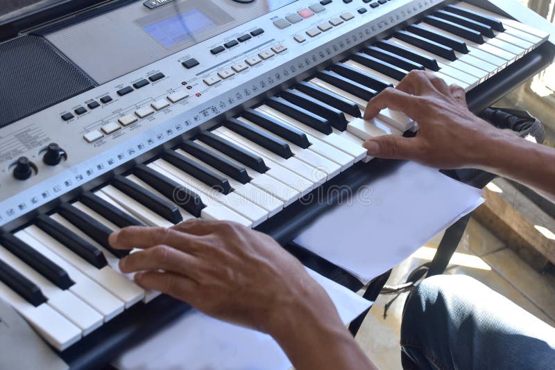 Keybord Note Stock Photos - Free & Royalty-Free Stock Photos from ...