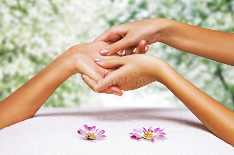 Hands Massage in the Spa Salon Stock Photo - Image of salon, chakra ...