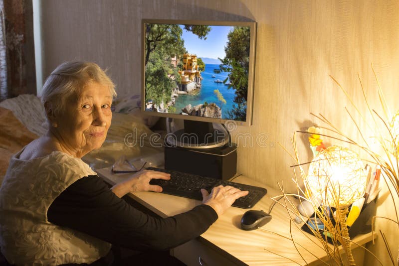Hands of an Old Woman on a Computer Keyboard Stock Image - Image of ...