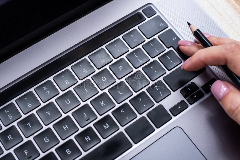 Hands Pointing Pressing Computer Keyboard Keys Typewriting New Ideas ...