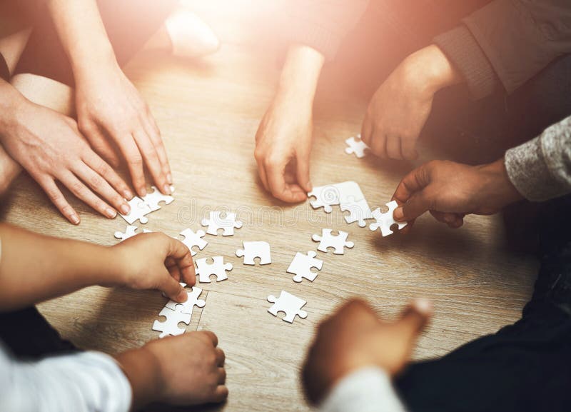 Hands, Puzzle and Group in Circle with Strategy, Problem Solving and ...
