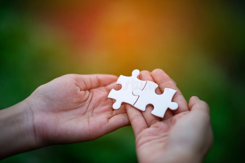 Hands and Puzzles, Important Pieces of Teamwork Teamwork Concept Stock ...