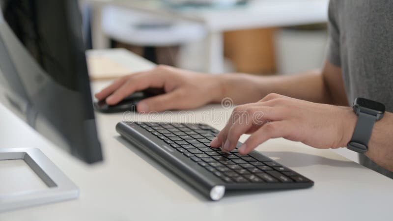 Hands of Young Man Using Mouse and Keyboard, Close Up Stock Photo ...