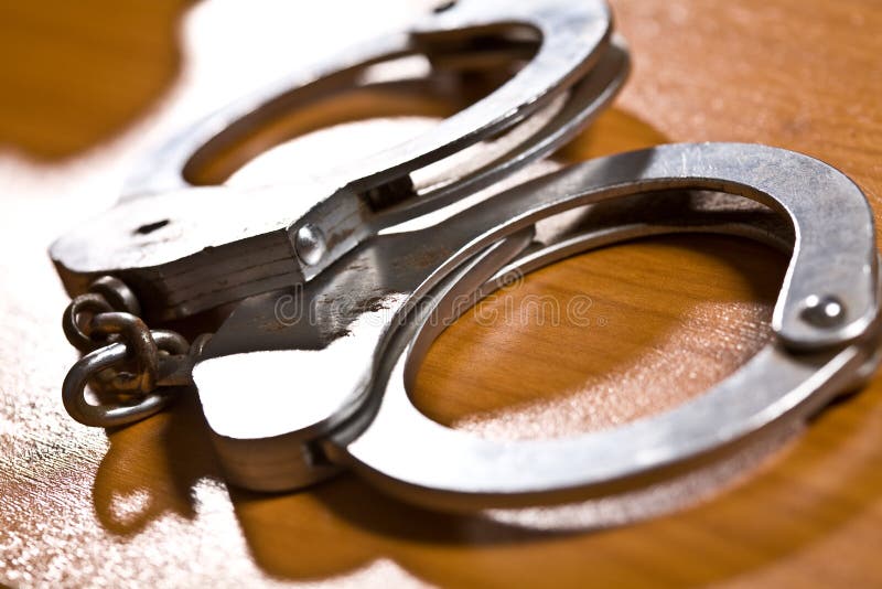 Handschellen stockbild. Bild von handschellen, verurteilte - 5291887