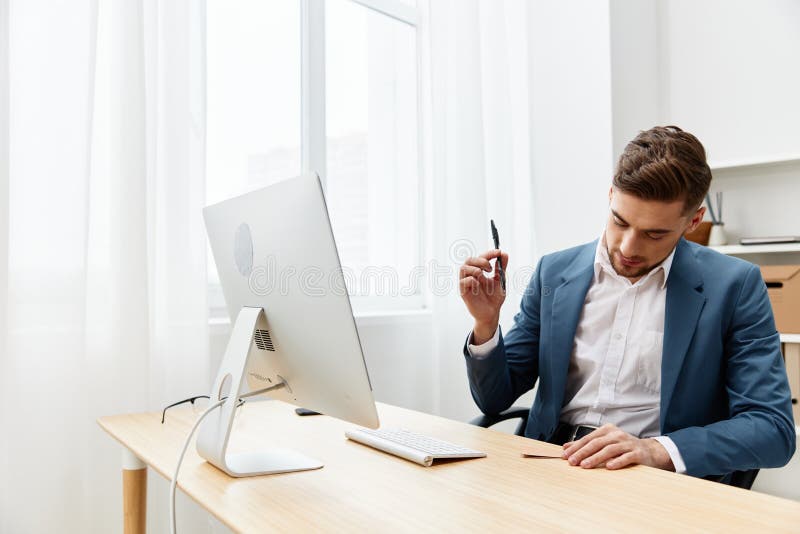 Handsome Businessman Computer Desktop Work Self-confidence Technologies ...