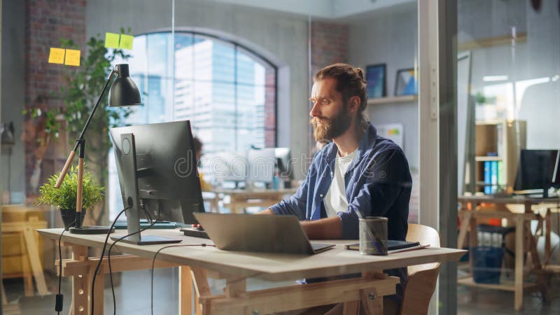147 Long Haired Man Sitting Computer Stock Photos - Free & Royalty-Free ...