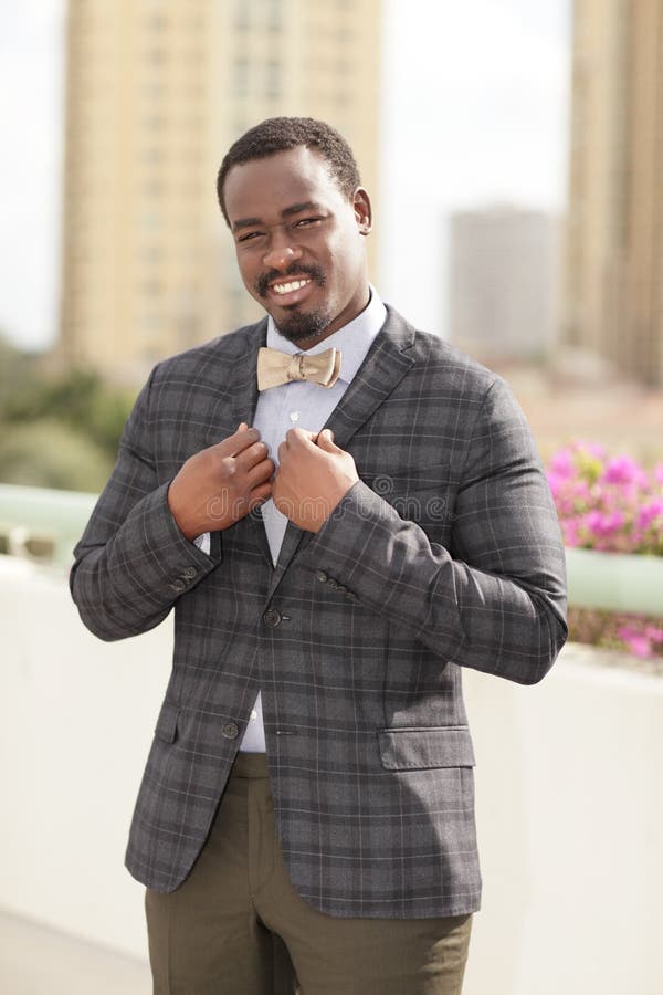 Kevin Hart editorial stock photo. Image of carpet, life - 73498393