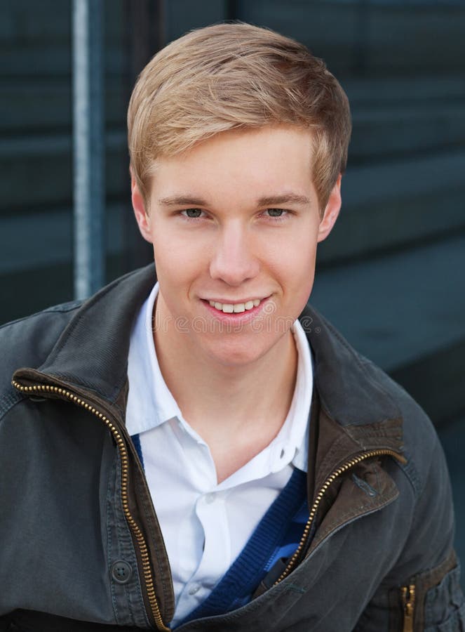 420+ Handsome young man blond Free Stock Photos - StockFreeImages 420+ Handsome young man blond Free Stock Photos - StockFreeImages