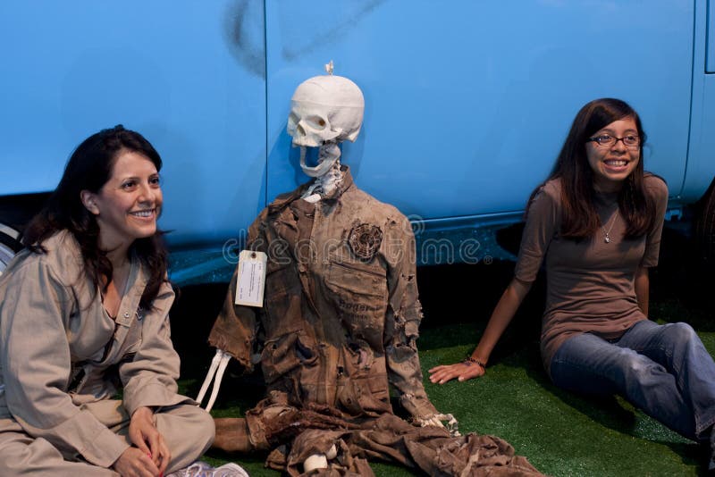 Hanging with Roger Workman editorial photo. Image of lost - 15701241