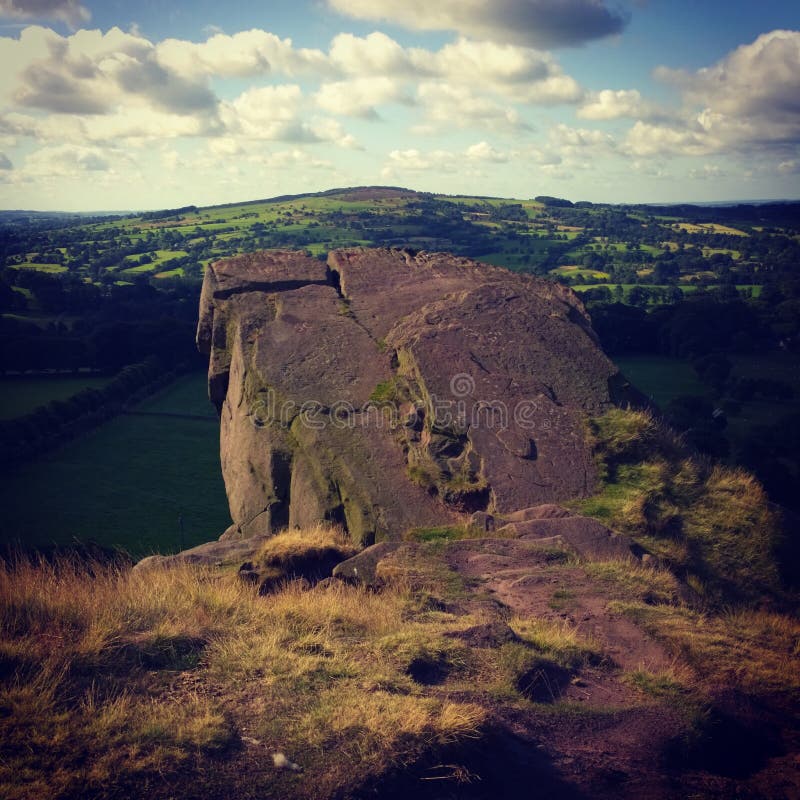 The Hanging Stone stock photo. Image of hill, mountain - 94434866