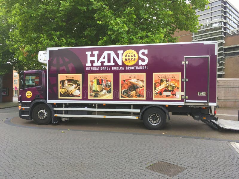 Hanos in Het Groot Vrachtwagen Redactionele Stock Foto - Image of ...