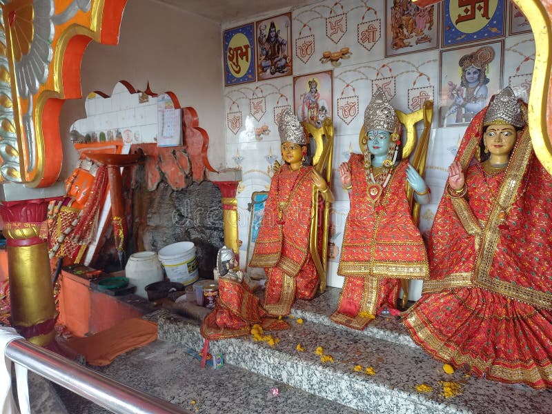 Hanuman dhara, chitrakoot stock photo. Image of person - 258444160