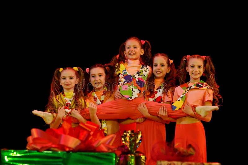 Happy Birthday editorial photography. Image of party - 37461692