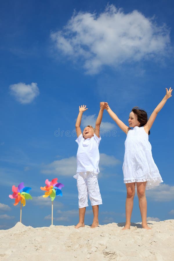 1,200+ Happy boy beach Free Stock Photos - StockFreeImages