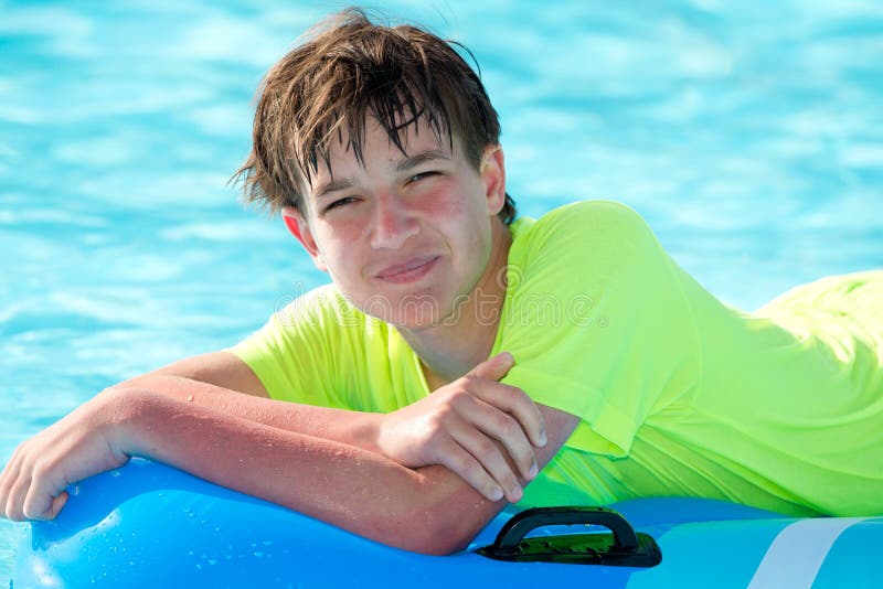 Lilo Side View Woman Stock Photos - Free & Royalty-Free Stock Photos ...