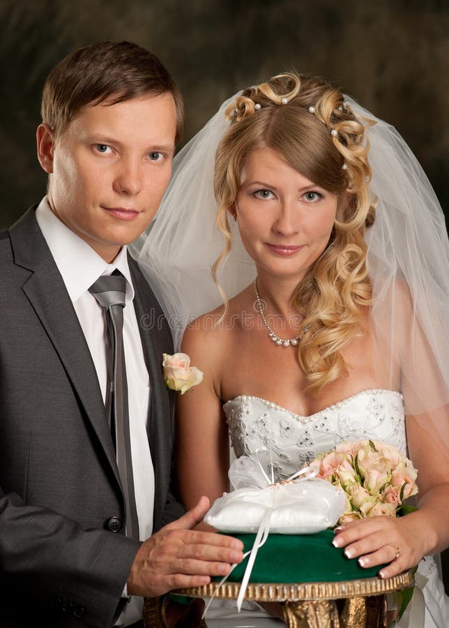 Beautiful Bride with a Bouquet Stock Image - Image of gown, adult: 26063919