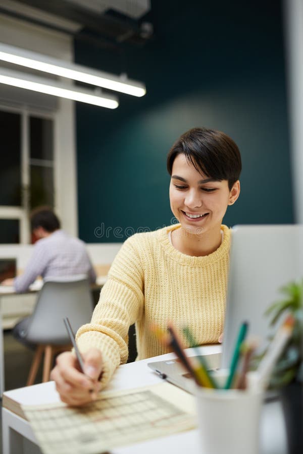 Woman organizing work stock image. Image of women, accountant - 137024617
