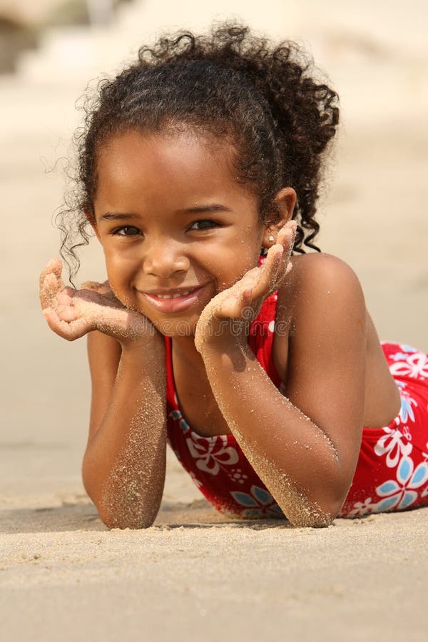 1,700+ Happy child beach Free Stock Photos - StockFreeImages