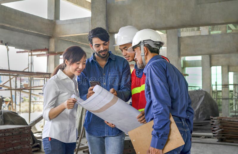 339 Engineer Talking To Customer Stock Photos - Free & Royalty-Free ...