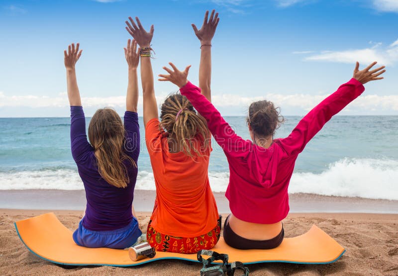 Happy Friends Having Fun Together during a Sunny Day on Lake. Stock ...
