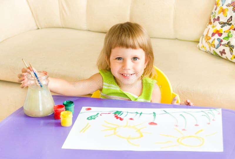The Happy Girl Draws Paints Stock Photo - Image of child, girl: 10913422