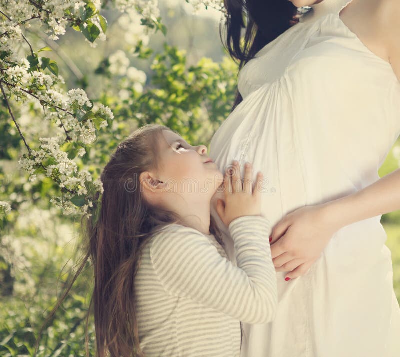 Happy Pregnant Mother and Her Little Daughter Stock Image - Image of ... Happy Pregnant Mother and Her Little Daughter Stock Image - Image of ...