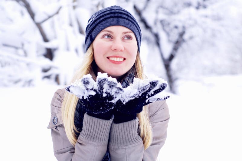 Happy Smiling Girl in Winter Stock Image - Image of love, cool: 13146661