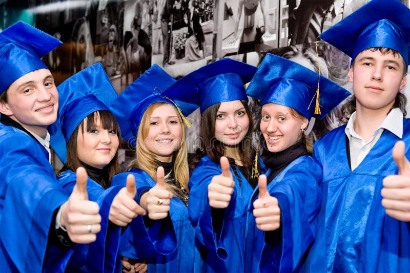 Happy students editorial photography. Image of group - 16296787