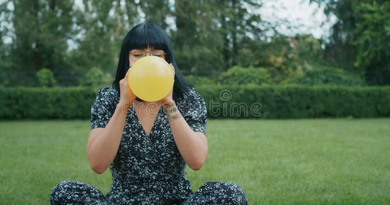 Sexy Girl Balloons Stock Footage And Videos 121 Stock Videos