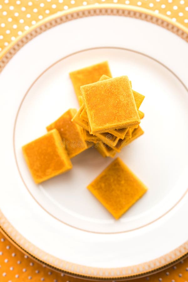 Hapus Amba Vadi / Burfi or Alphonso Mango Dried Cake or Bar, Selective ...