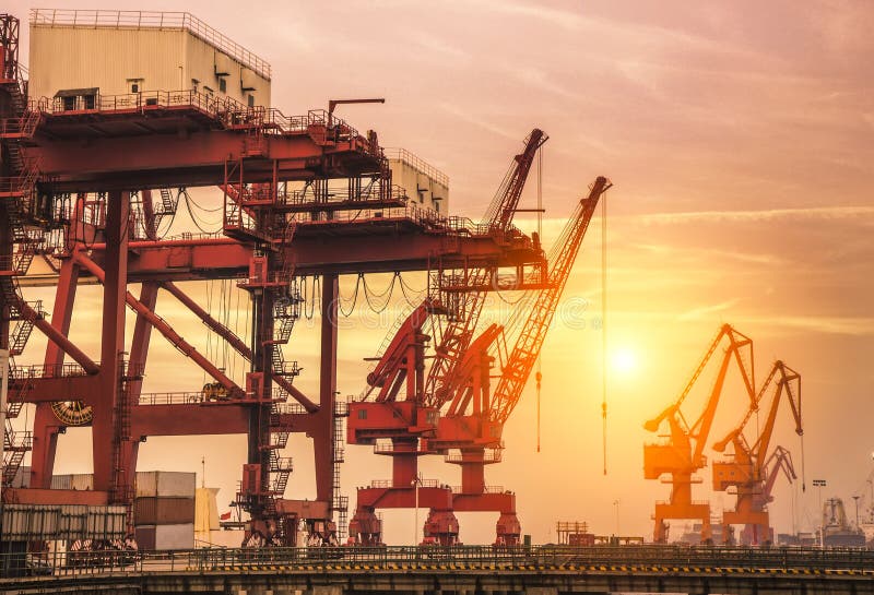 152 Cargo Handling Processing Stock Photos - Free & Royalty-Free Stock ...