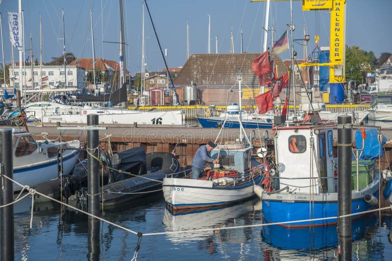 Beach in Laboe editorial photo. Image of holiday, deckchair - 116090101