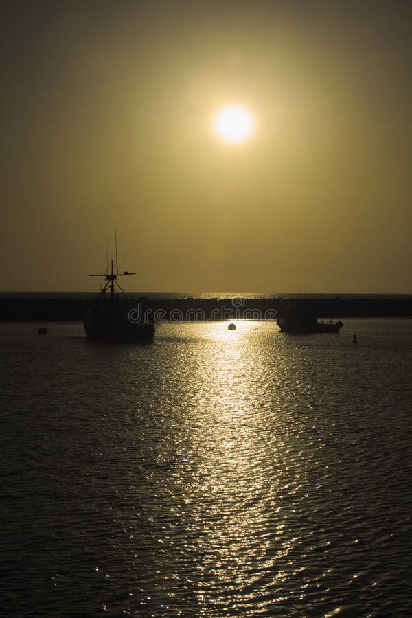 Harbor sunset stock image. Image of calm, harbor, california - 25248603